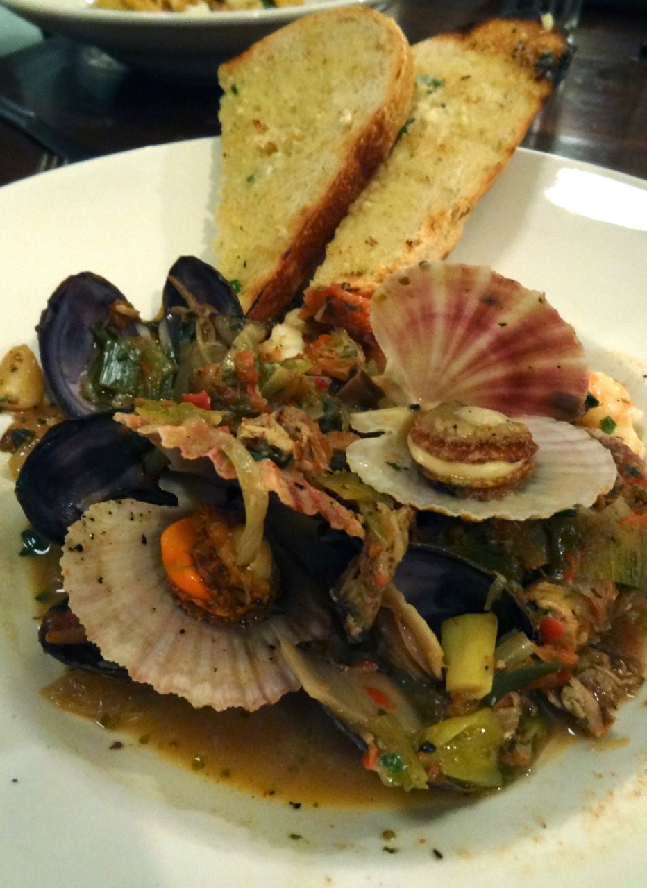 Scrumpdillyicious: Spinnakers Gastro Brewpub: Victoria B.C.