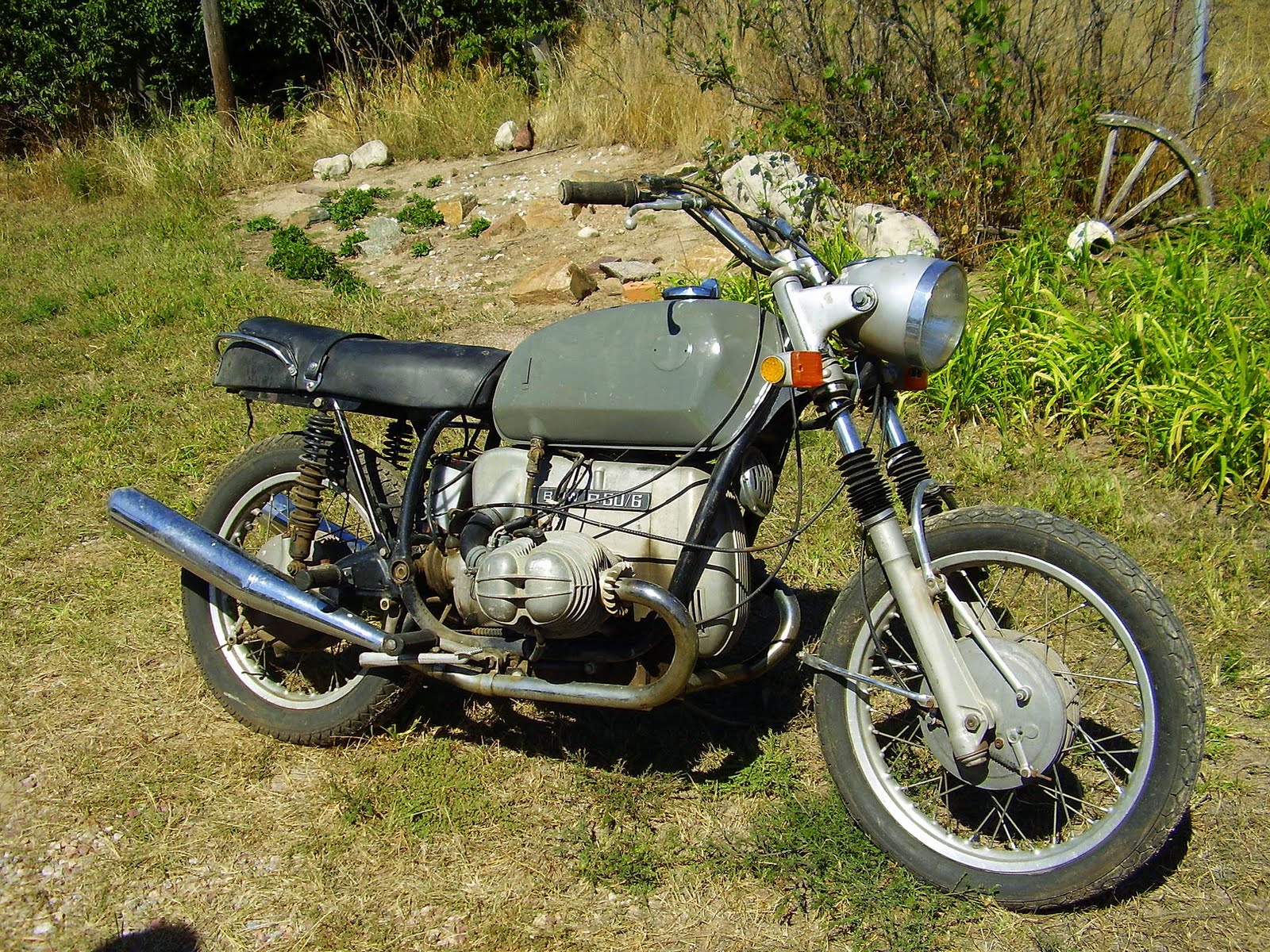Jupiters Travels w/BMW: Another "barn" find....1971 Rat Bike.