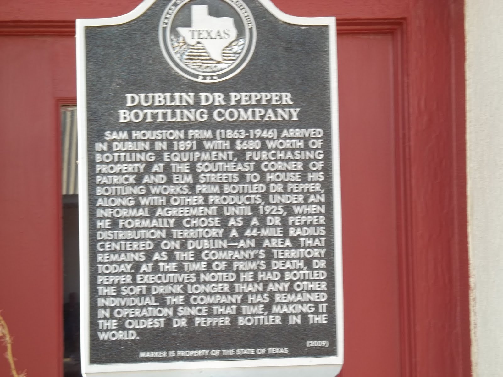 USHELLIT PEA SHELLERS AND PECAN NUT CRACKERS