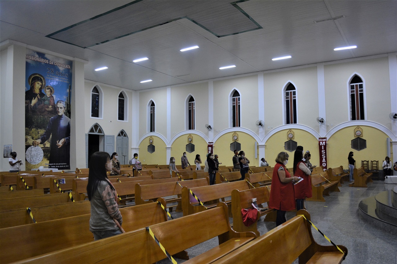 Colégios de Jaguarari participam de Missa em louvor a Maria na Igreja ...