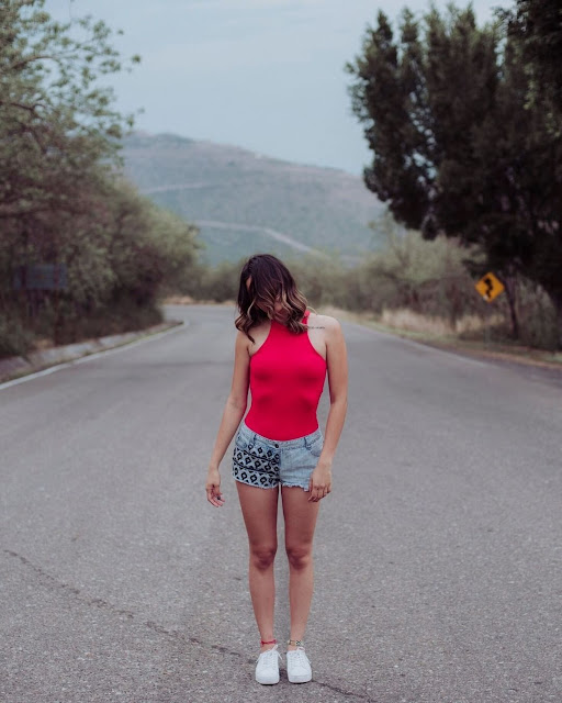 El Templo de Onán: Daniela Binisa la exquisitez hecha mujer