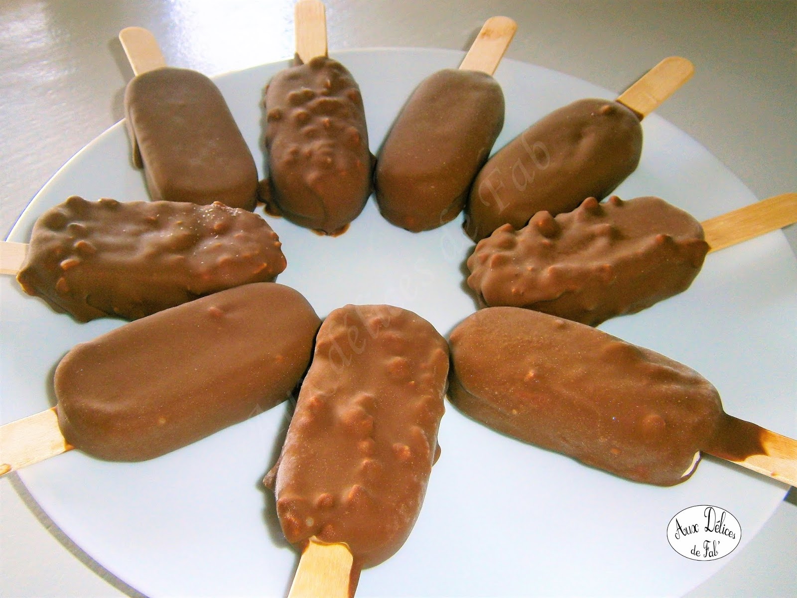 Aux délices de Fab: Esquimaux vanille enrobés chocolat sans sorbetière