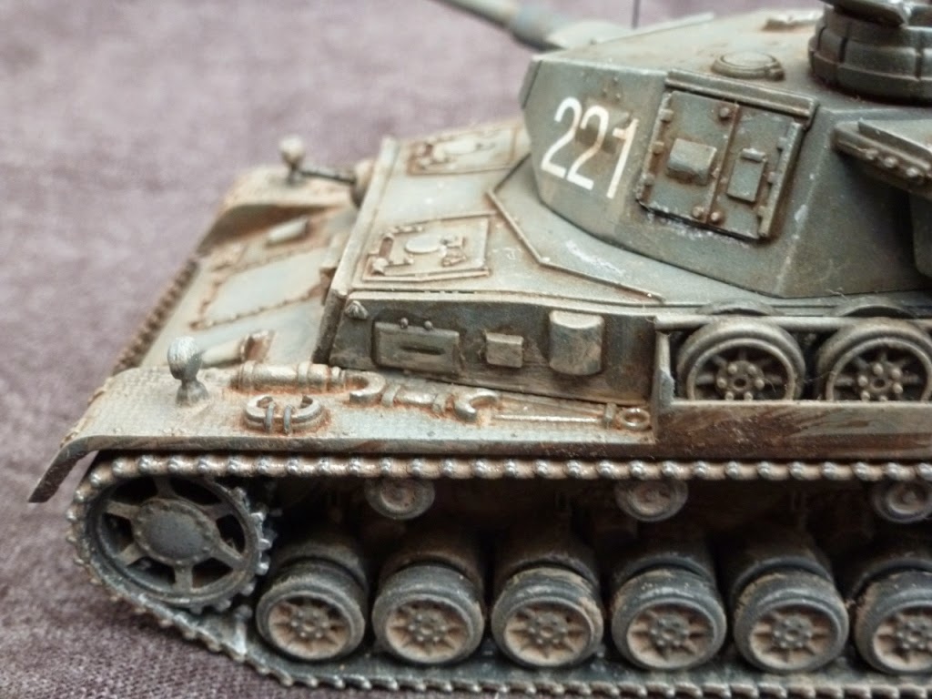 Volley Fire Painting : Panzer IV kit comparison