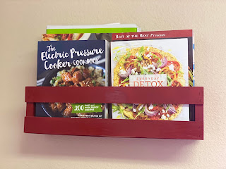 Lazy Girl's Lowdown: Create Your Own Cookbook Shelf!