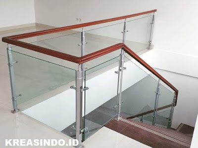 Ini Dia 10 Lebih Model Railing Kaca Kombinasi Stainless yang Bisa Buat ...