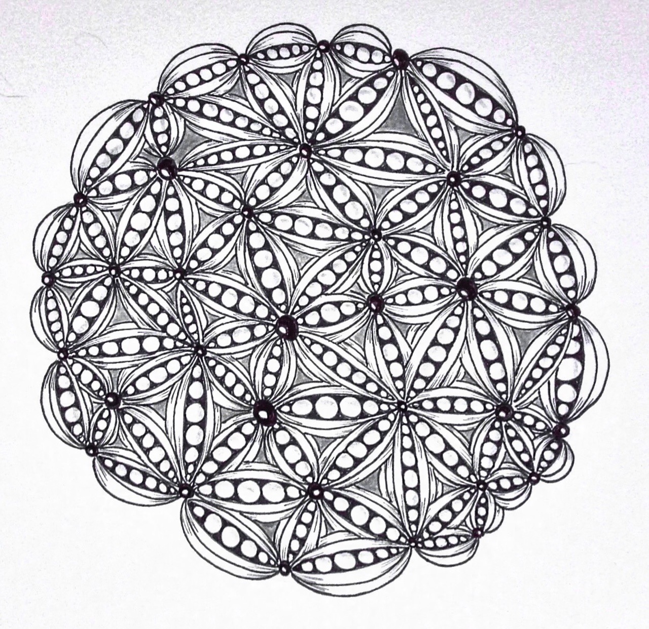 Tickled To Tangle: "It's a String Thing" #226 Tiles