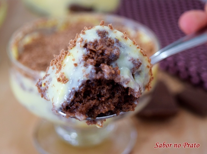 Pavê Simples na Taça (Pavê de Bolo) | Sabor no Prato