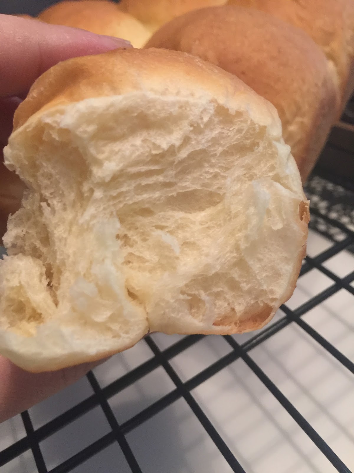 Baking Mom: Butter Rolls