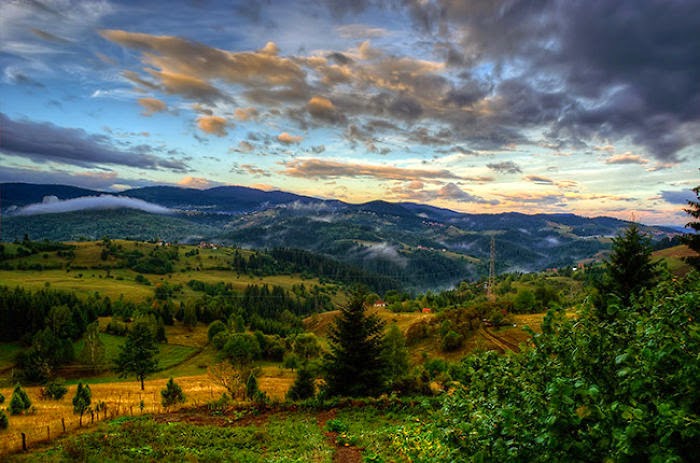 Beautiful World : Beautiful Landscapes of Serbia