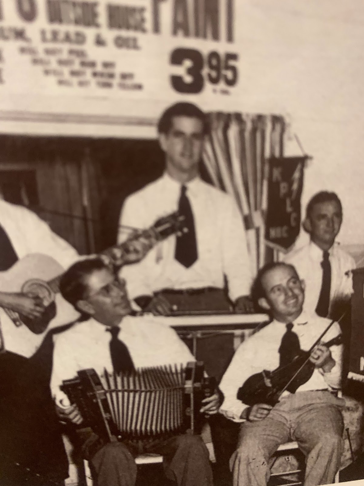 Allons Ecouter- Cajun Recordings on 45 rpm: Lawrence Walker- "Chere Alice"