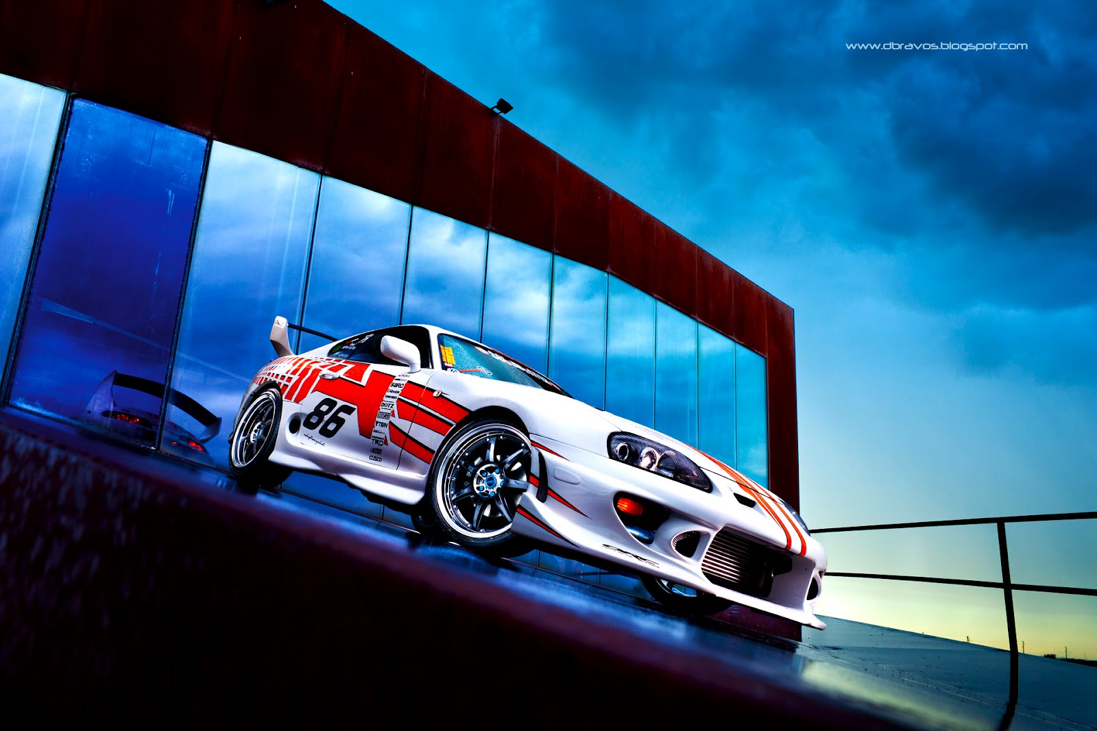 Publicadas por D Bravo a la/s 1:59 p. m.