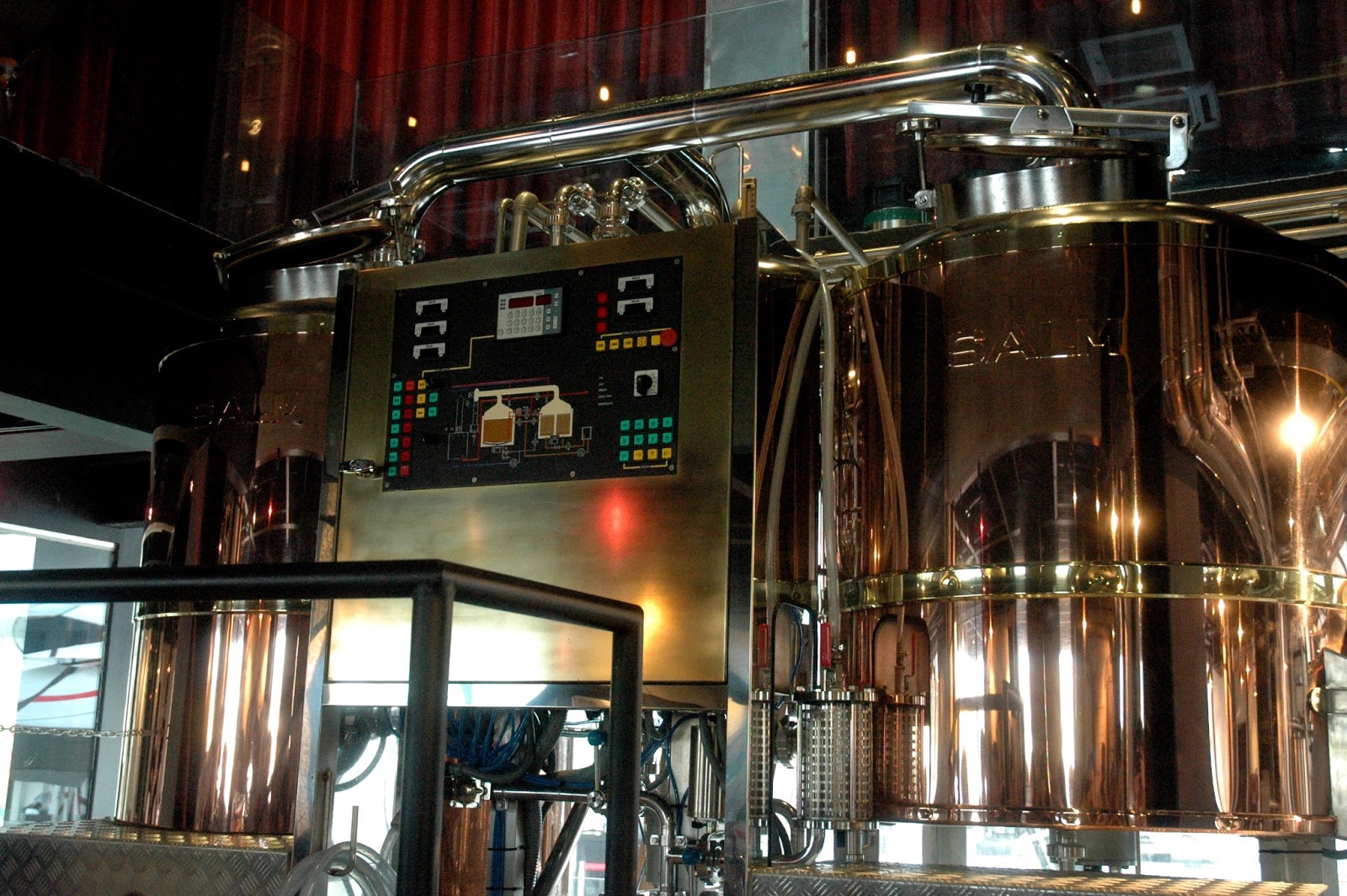 DUDE FOR FOOD: The Brewery at the Palace: Good Times, Great Food, and ...