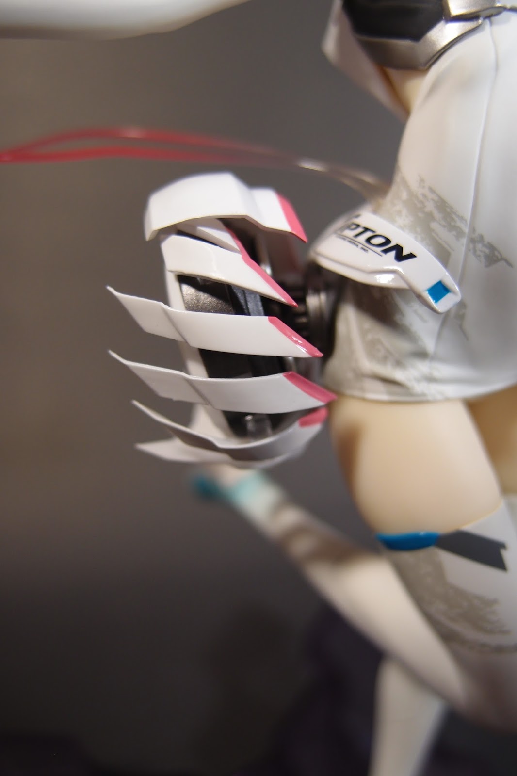 DAIVAN: [PVC 模型] 賽車初音 GSC レーシングミク 2014 Ver. 1/8 PVC