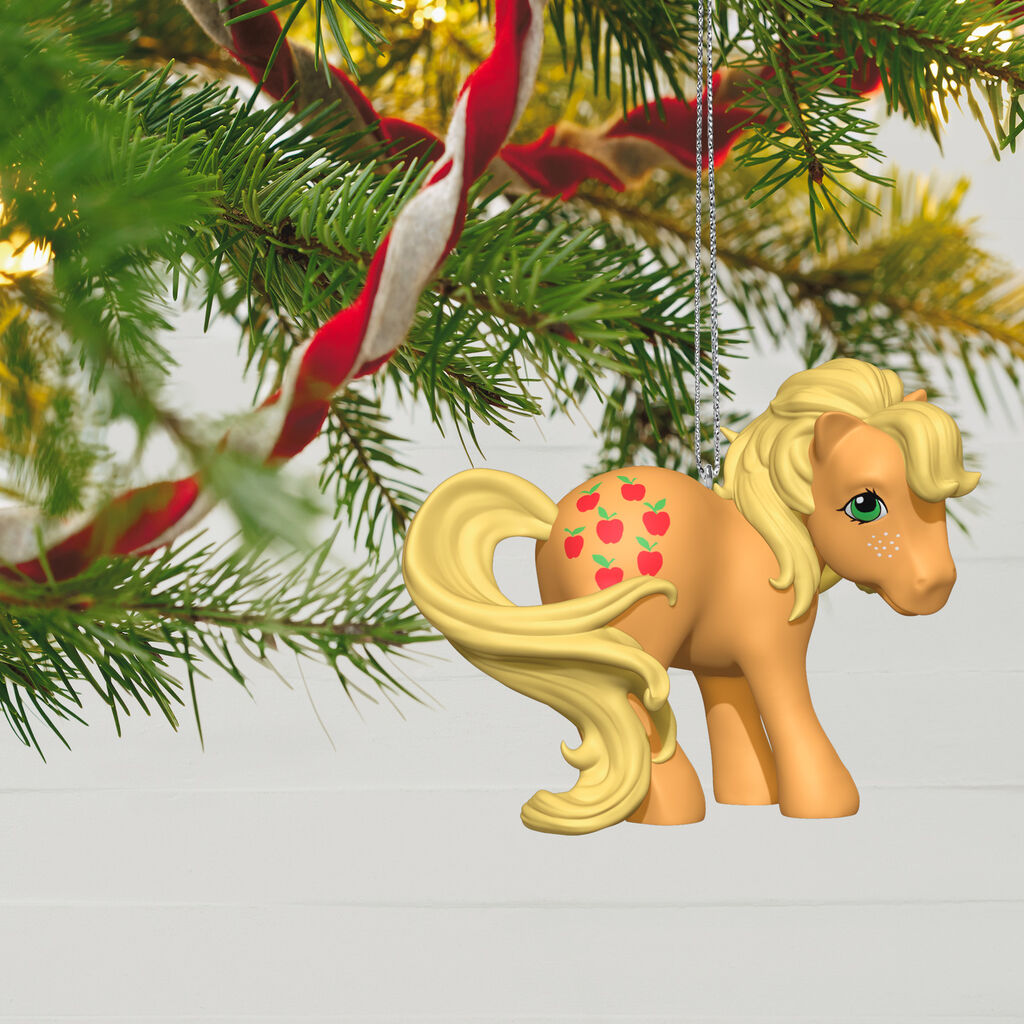 Hallmark reveals 2020 My Little Pony Keepsake Ornament: Applejack | MLP ...
