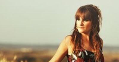 Eva Pino vuelve como presentadora tras tres meses ausente - Fábrica De Tele