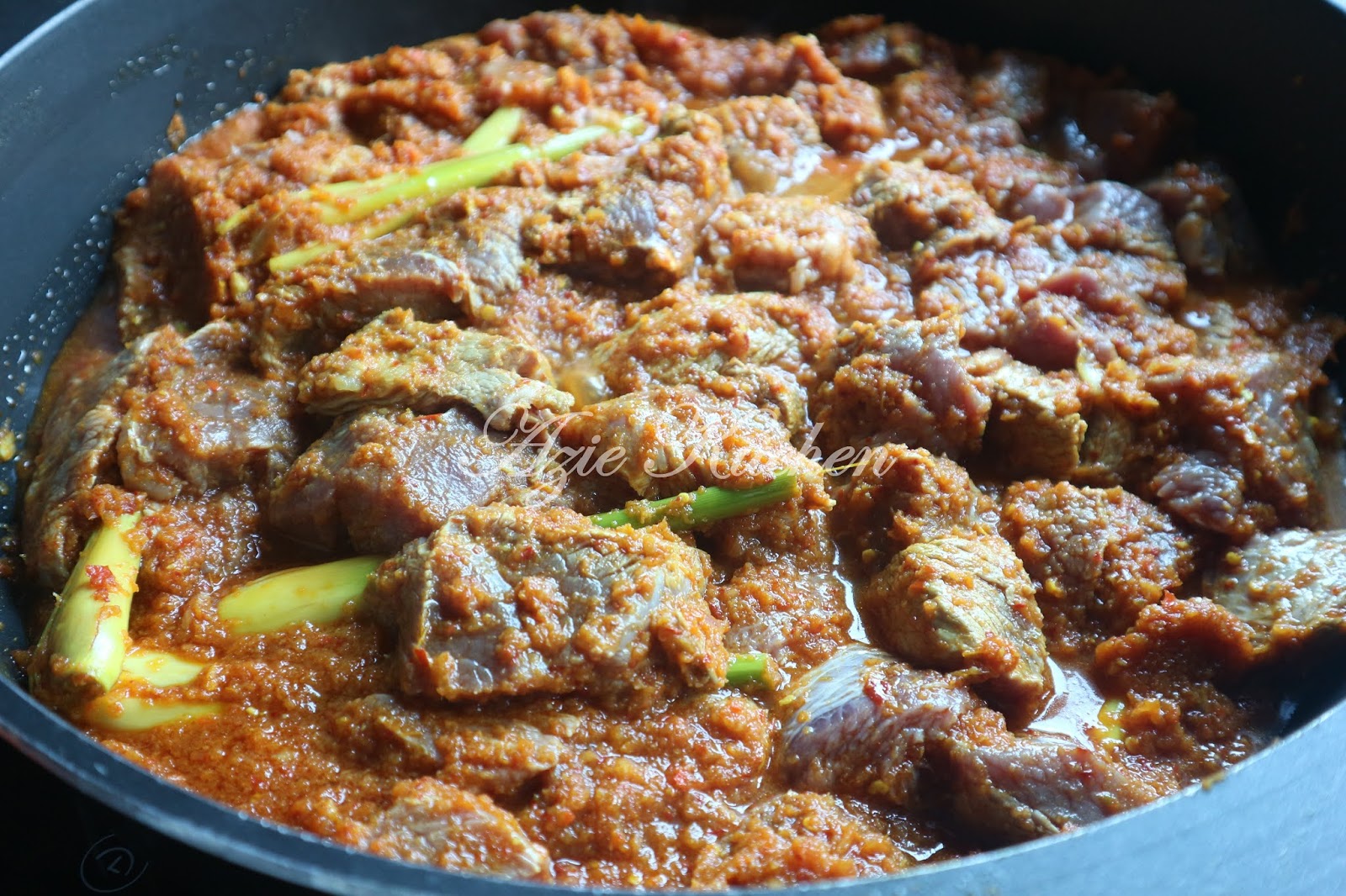 Rendang Daging Yang Sedap Dan Mudah Disediakan - Azie Kitchen