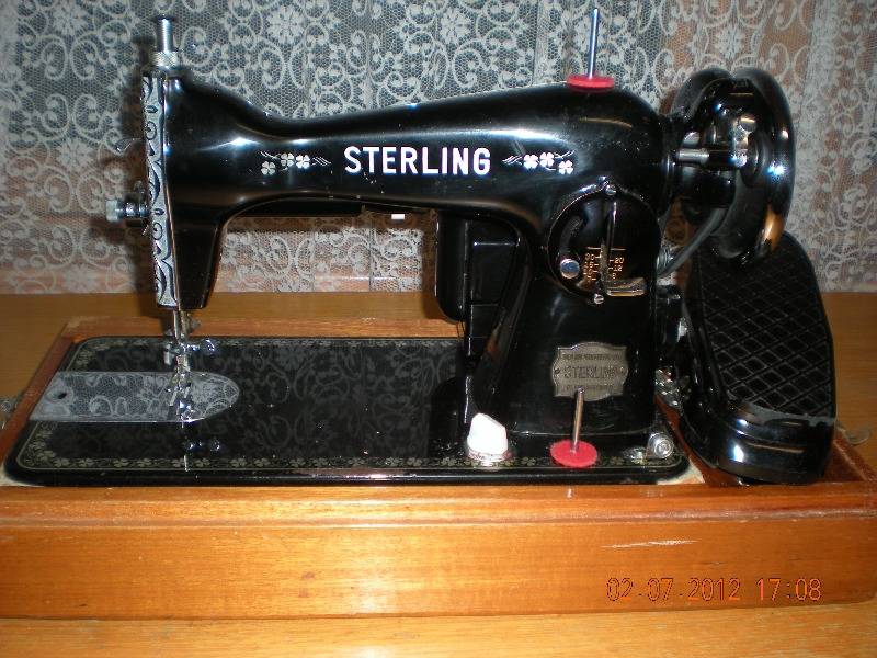 TastyChalk: My Vintage Sterling Sewing Machine