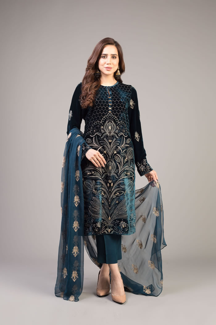 Bareeze Velvet Embroidered Collection 2021