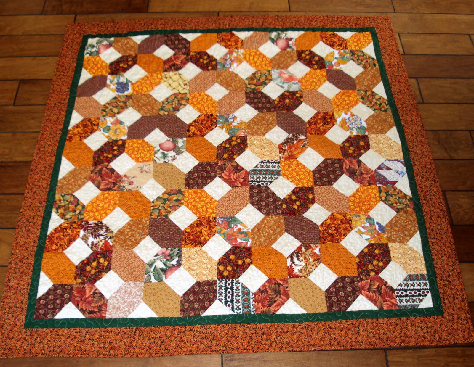 Weekly Finish #19 Autumn Stretched Star Nickel Quilt
