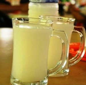 Moke Minuman Khas Nusa Tenggara Timur - MINUMAN KHAS INDONESIA