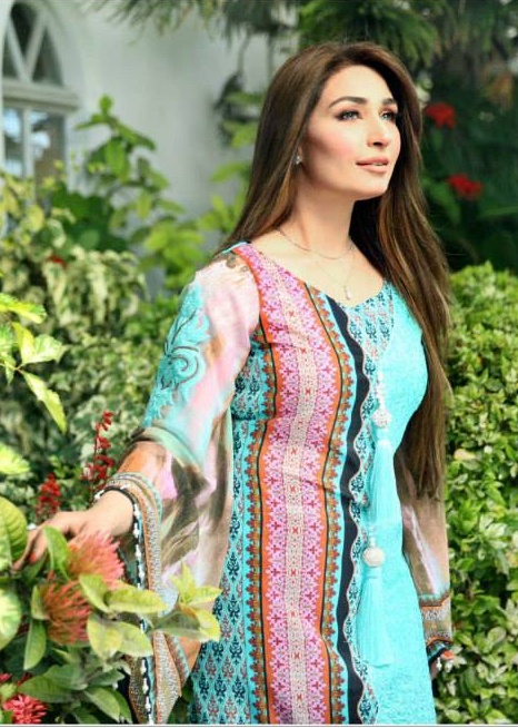 Deeba Premium Lawn 2013-14 | Shariq Textiles Deeba Lawn Prints 2013 ...