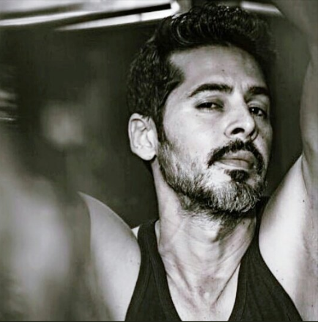Shirtless Bollywood Men Dino Morea Still Hot