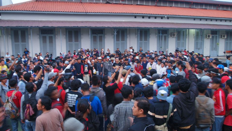 TAWURAN SEJABODETABEK: Gerakan Pelajar STOP Tawuran