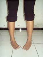 Ragam gerak tari gambir anom dan dolalak