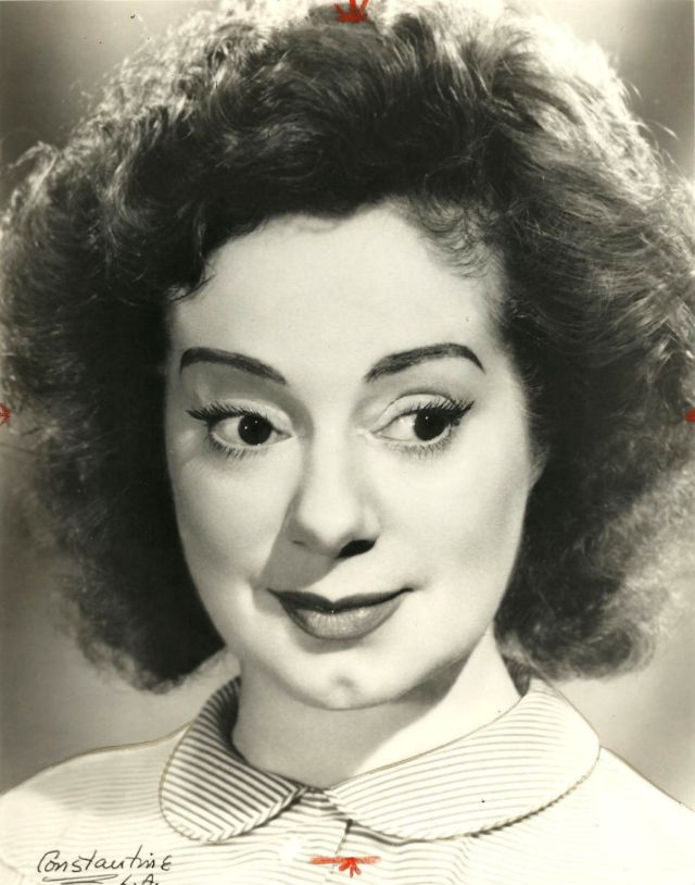 The "Bride of Frankenstein": 40 Glamorous Photo of Elsa Lanchester in ...