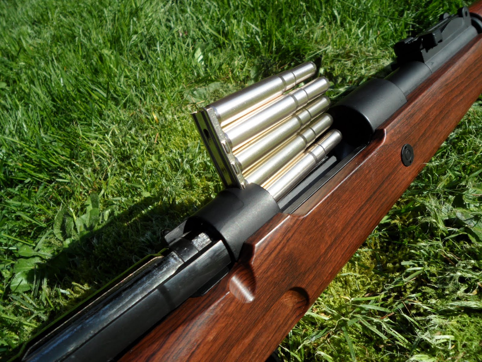 Four Bees: Mauser Karabiner 98k, Dboys 98k Airsoft Rifle