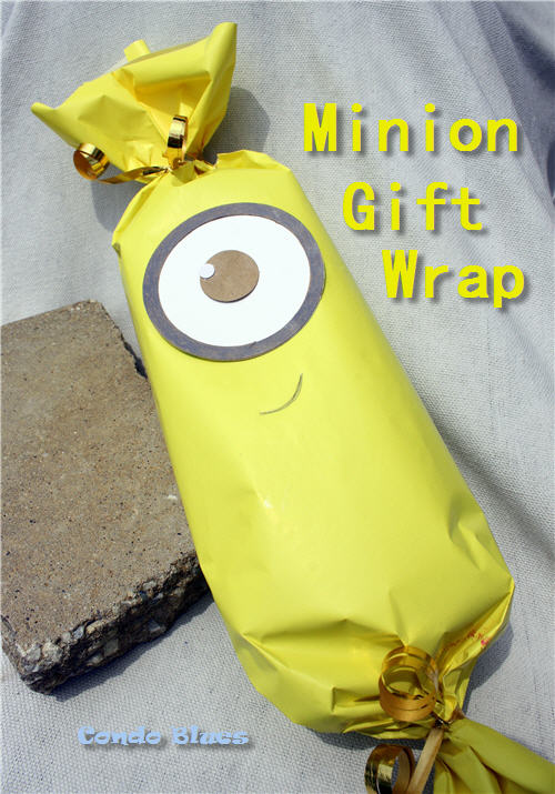 Condo Blues: Make Minion Gift Wrap!