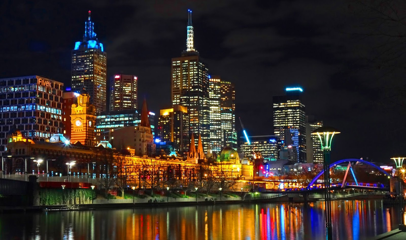 My Desktop Daily: DESKTOP 2495 - MELBOURNE NIGHT
