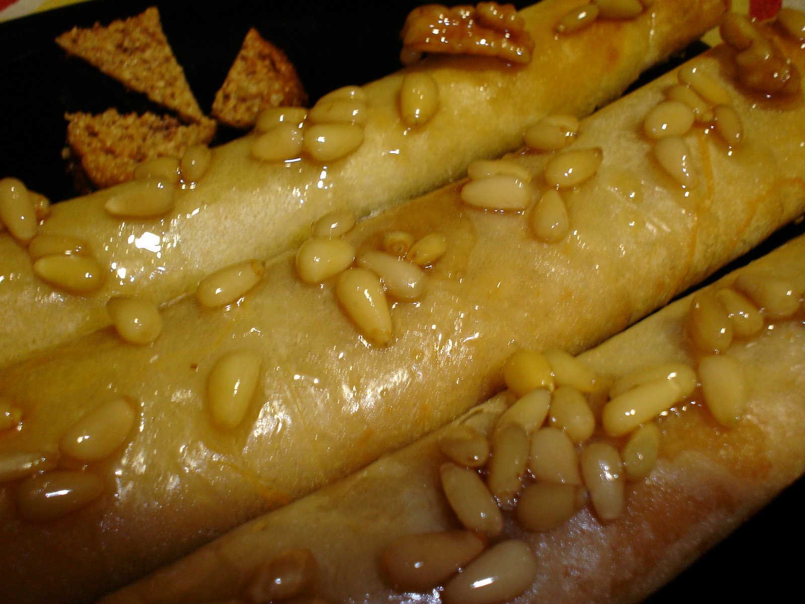 LA COCINA DE MORENISA: Enrollado de Dulce Árabe