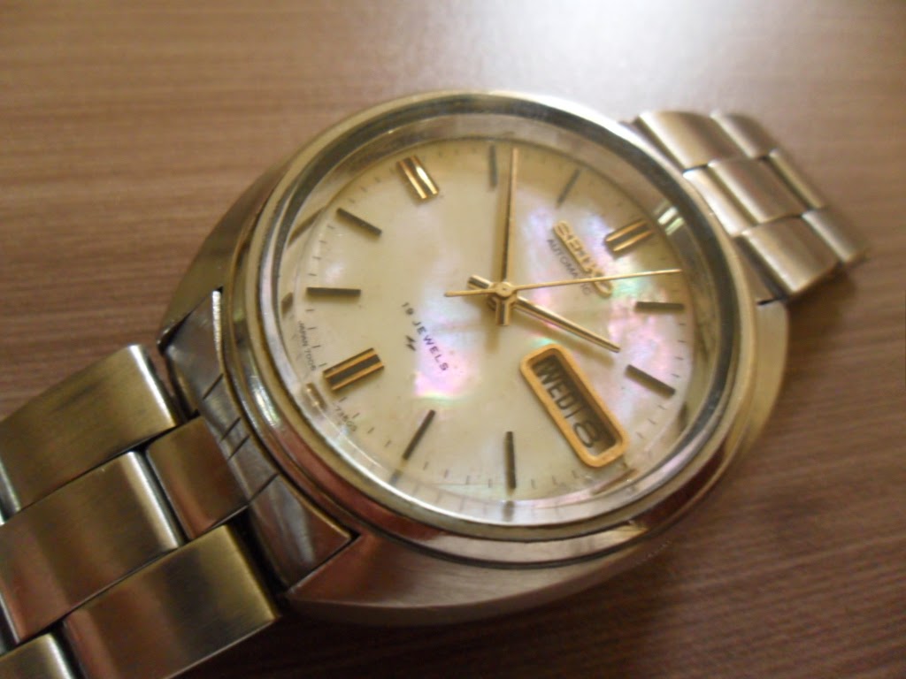 jam klasik: Seiko Automatic MOP Dial (Sold)