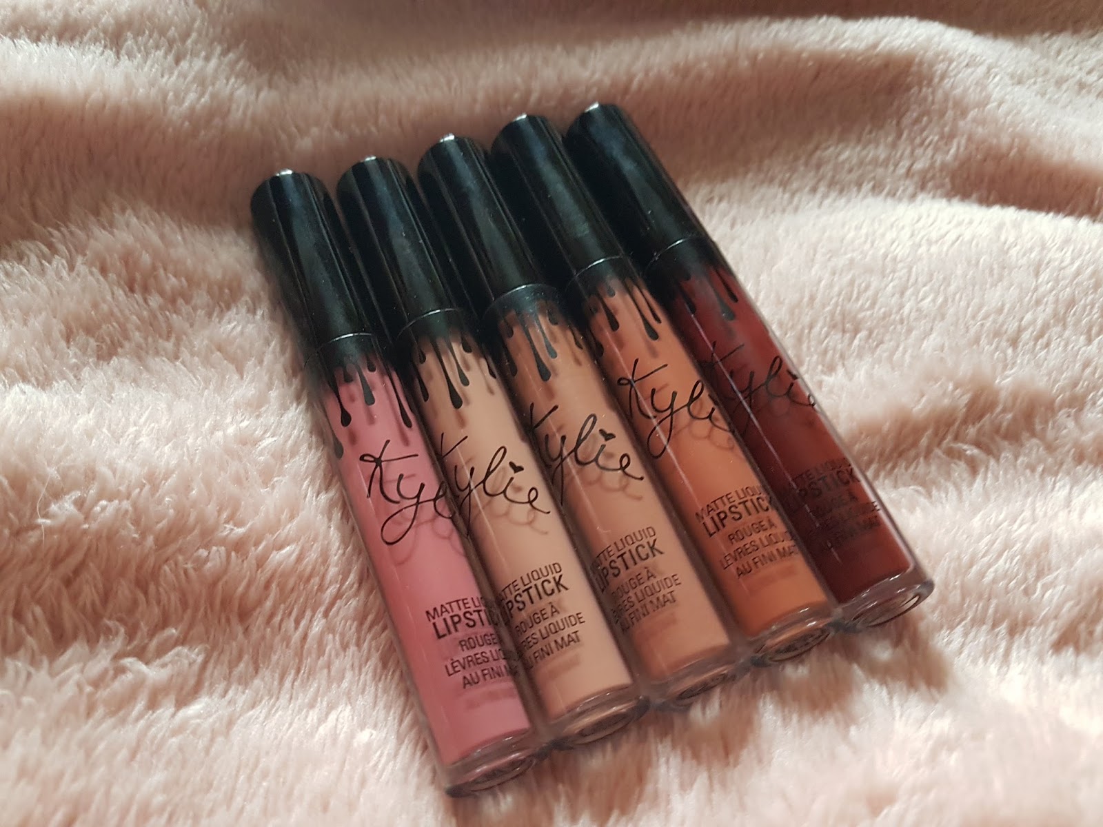 Pomadki Kylie Jenner - warte swojej ceny? - Amaikoneko