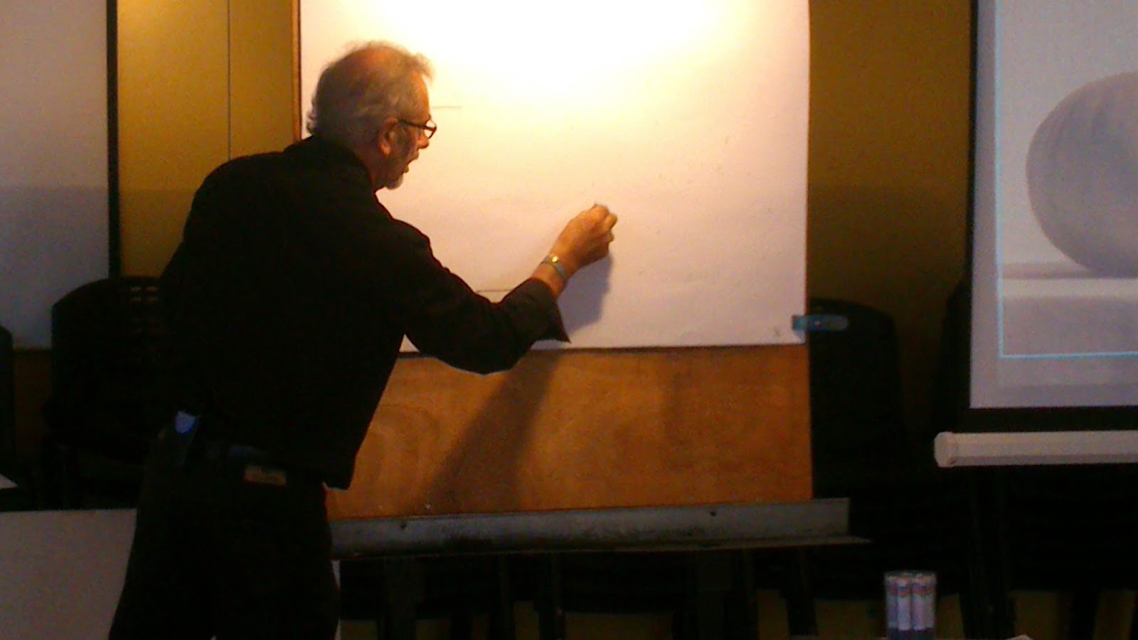 Room 14 @ Arahoe: Art workshop with Graham Dodd