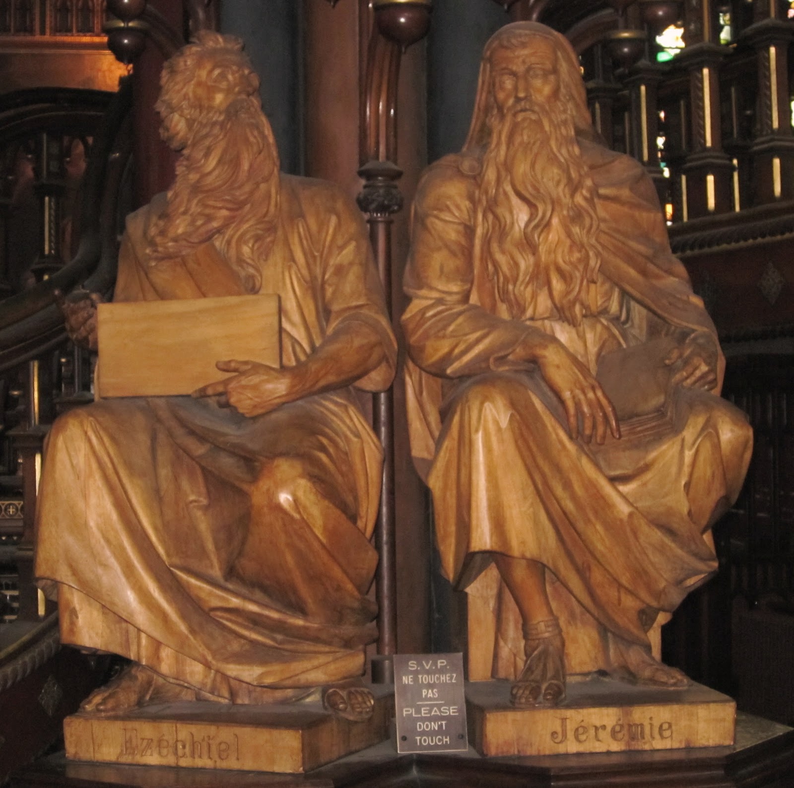 Cannundrums: Notre Dame Basilica - Montreal