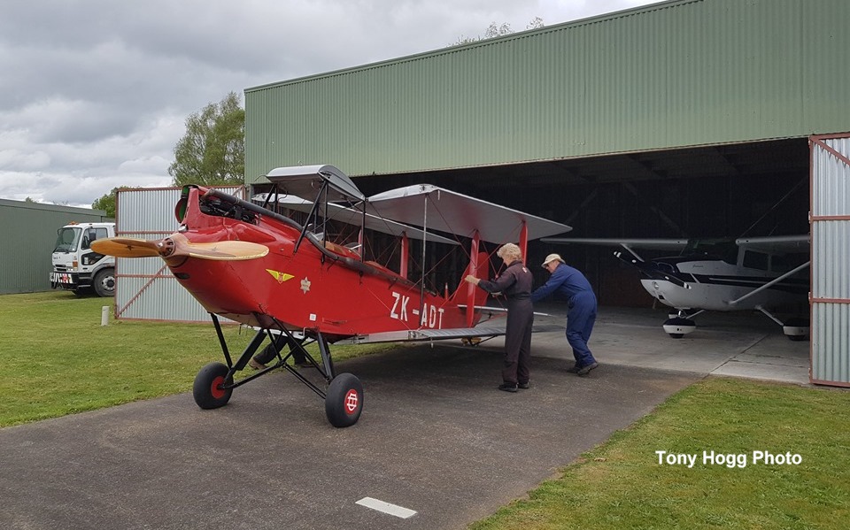 NZ Civil Aircraft: 50th Anniversary Tiger Moth Club Flyin at Taumarunui ...