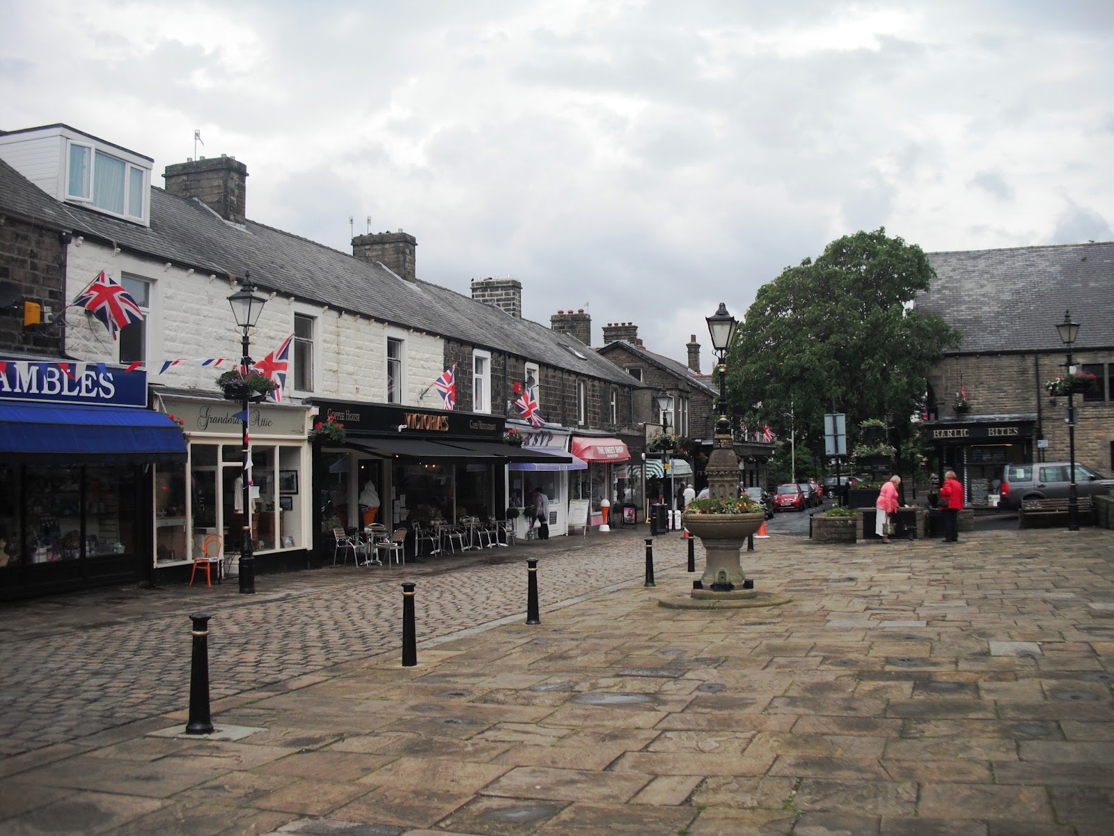 Love my life: Another walk around Earby