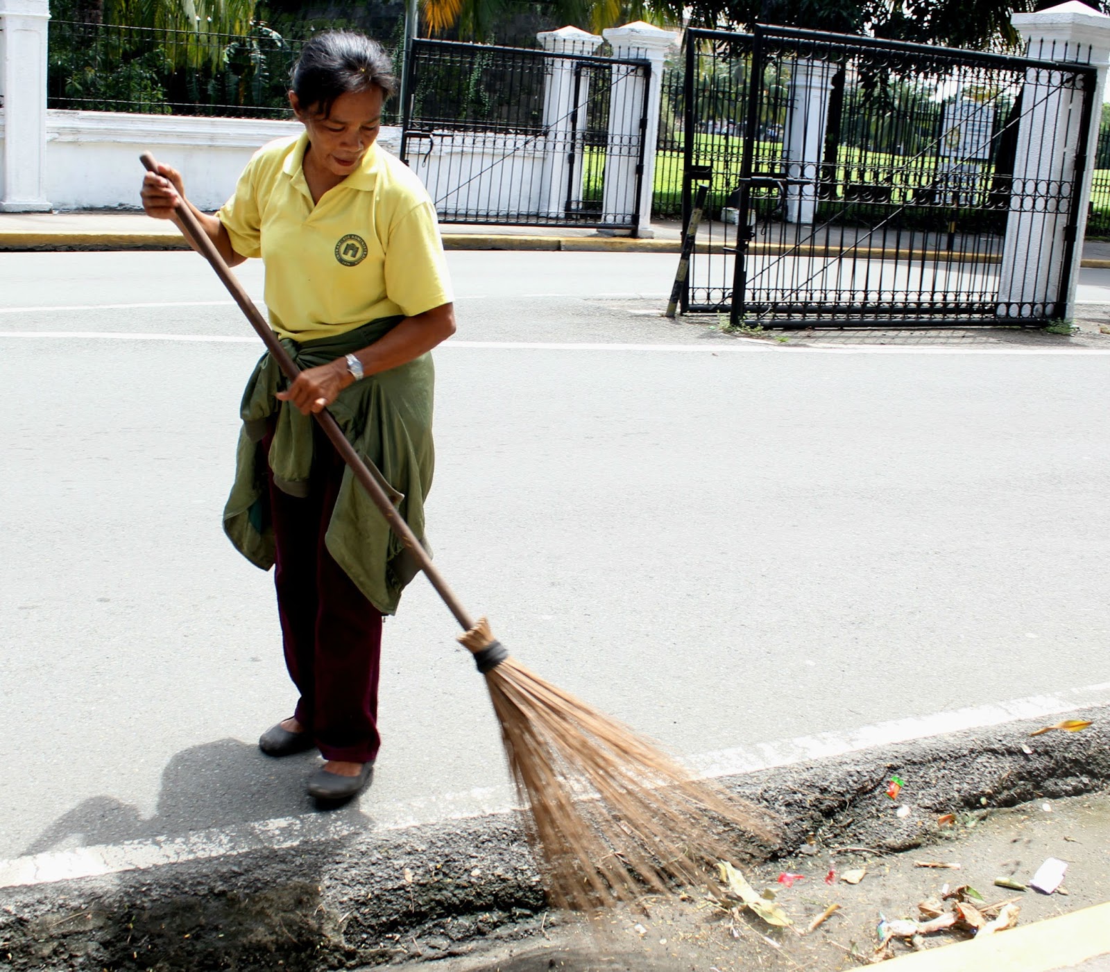 Collection 102+ Pictures Pictures Of Street Sweepers Full HD, 2k, 4k