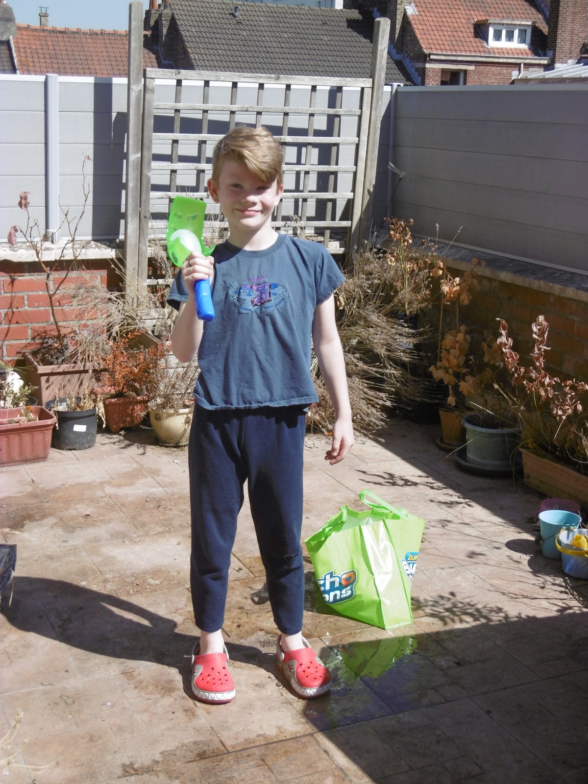 Madhouse Family Reviews: Beating the heat with Bunch o Balloons (review)