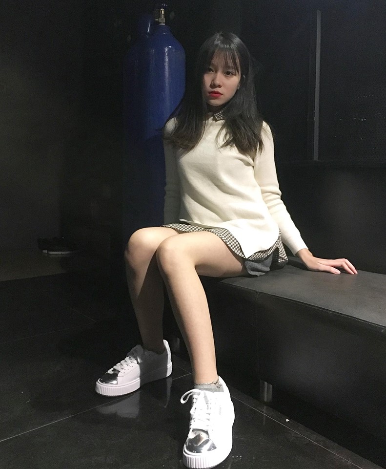 Trần Cẩm Nhung - Nhìn là cho xin một trăm nghìn | Dân 47 - Website Giải ...