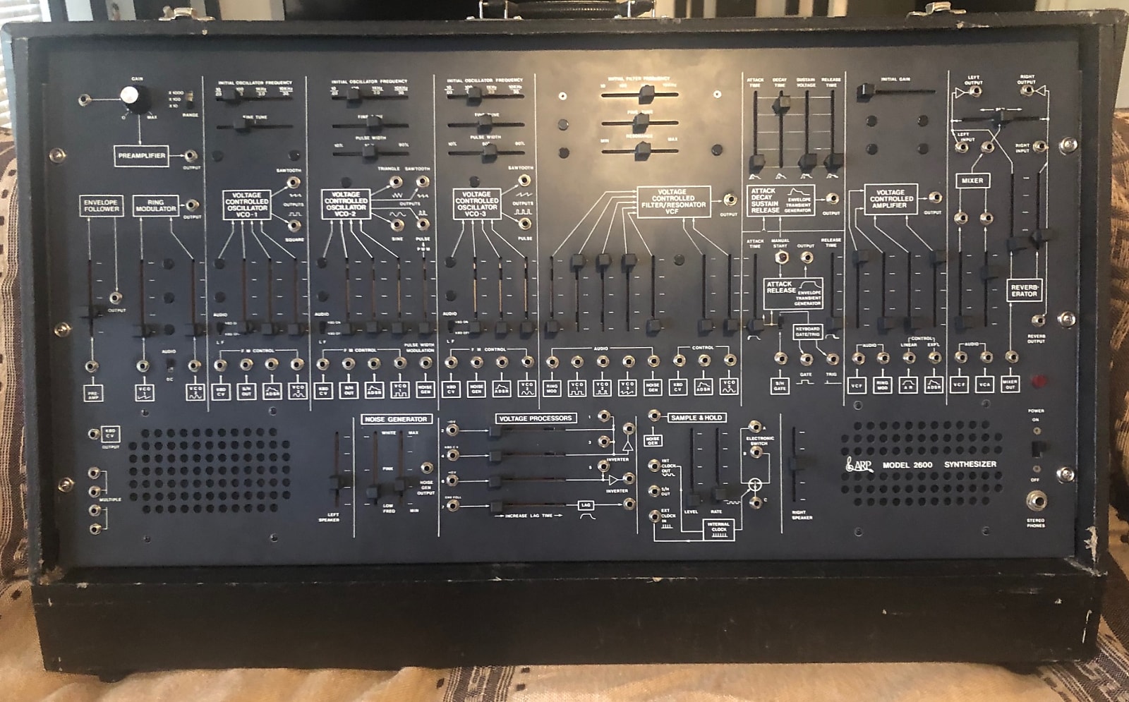 MATRIXSYNTH: Restored Vintage ARP 2600 with 3620 Duophonc Keyboard 4012 ...