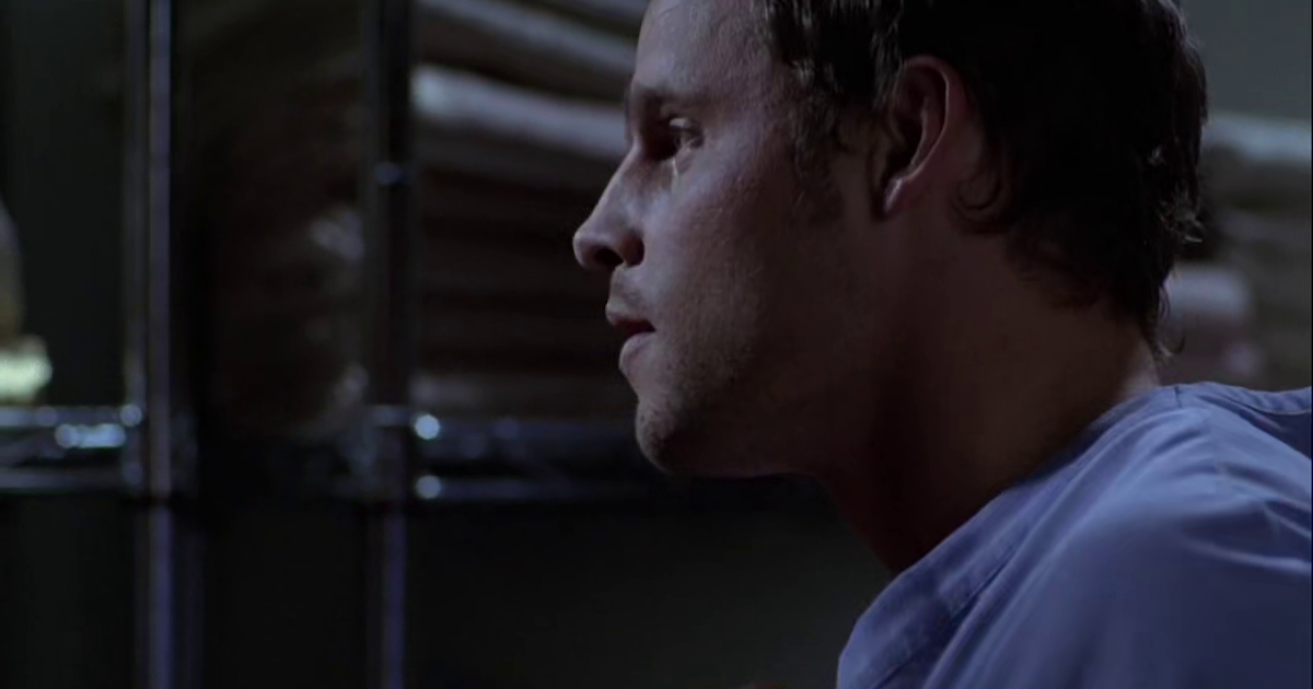 ausCAPS: Justin Chambers shirtless in Grey's Anatomy 2-17 "As We Know It"