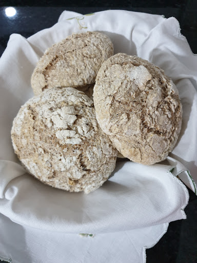 Pão Integral - Dreams in the Kitchen by Dani Tavares