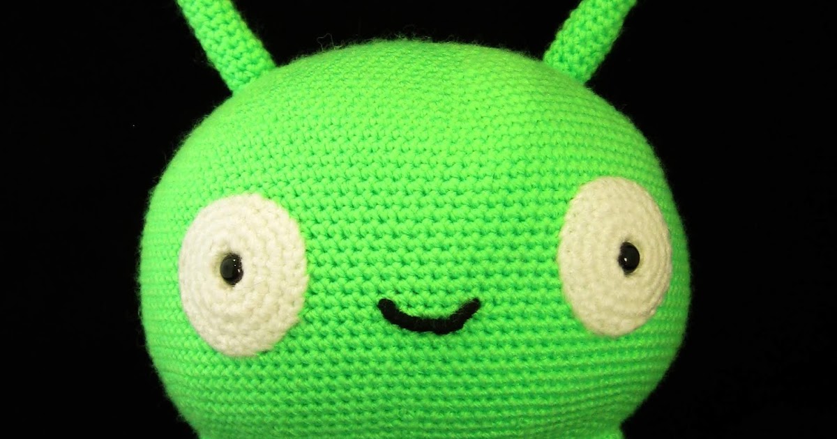 LucyRavenscar - Crochet Creatures: Mooncake Amigurumi