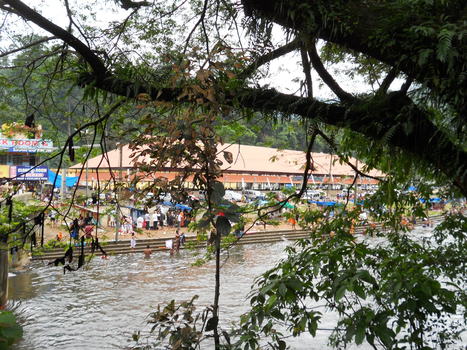 Pamba Nadhi in Kerala ( Shabarimala ) | The Art Muse