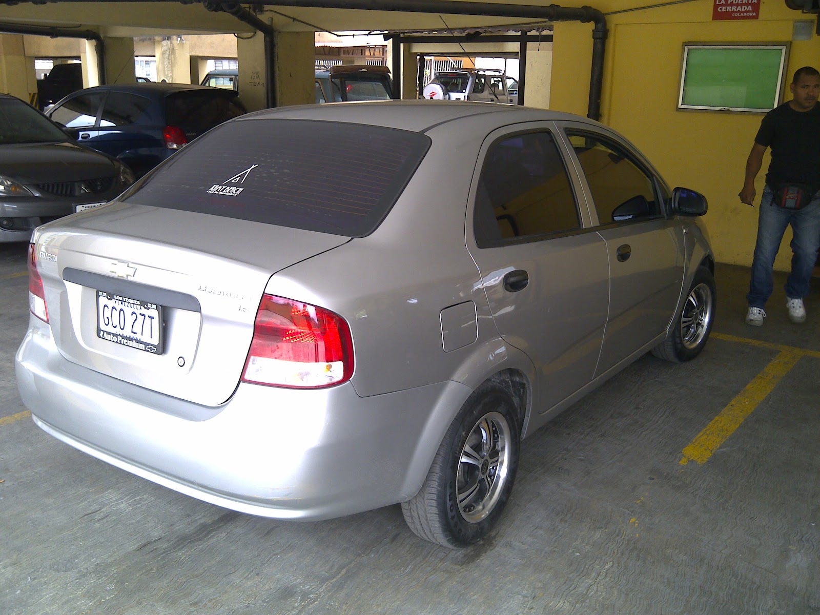 COMPRA-VENTA DE AUTOS: CHEVROLET AVEO 2005