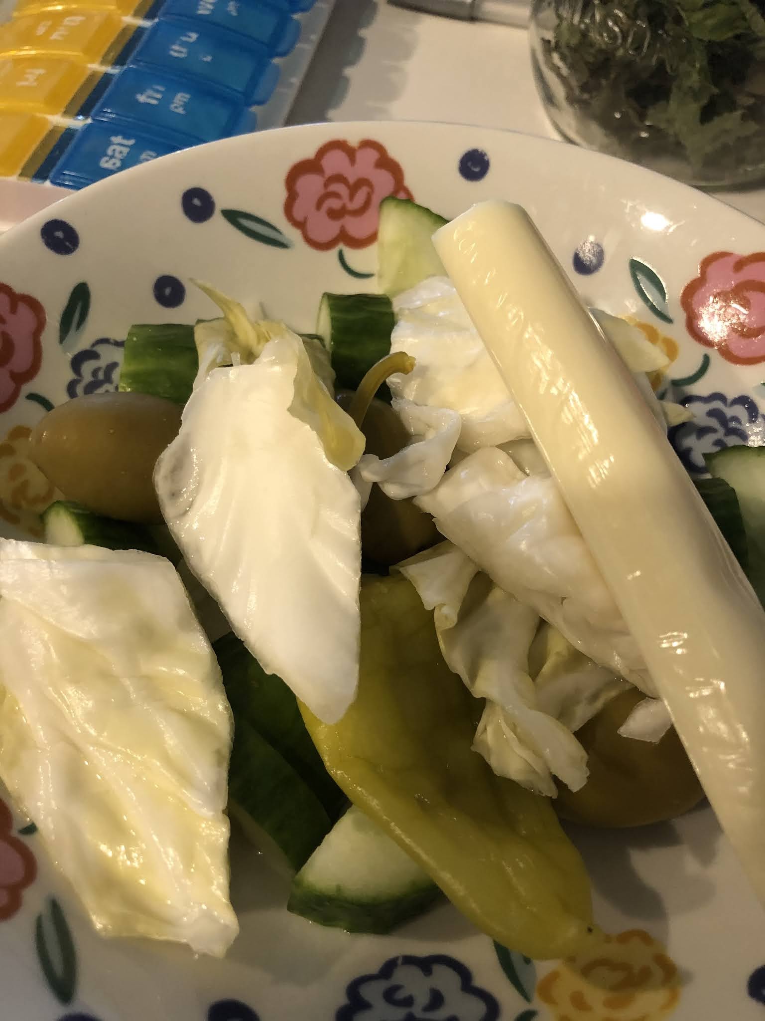 Wade's Global Kitchen: "Hindbeh" or Sauteed Dandelion Leaves....a ...