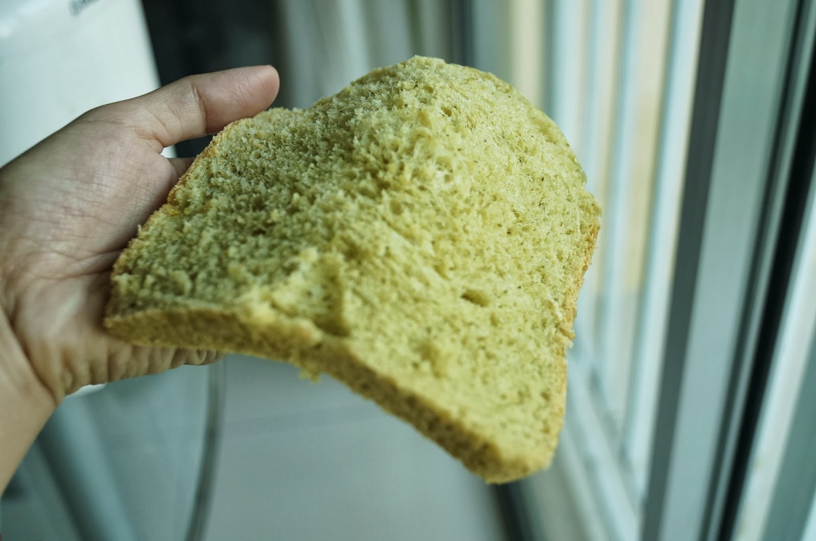 Journal of a nutritionist mom : Spinach bread loaf for breakfast (delay ...